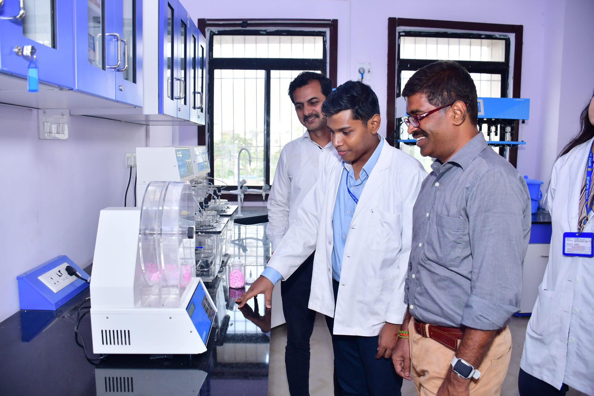 Pharmaceutics lab - Welcome To NIPER Hajipur